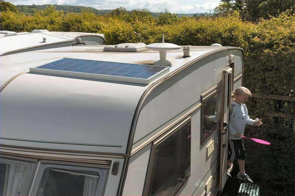 How To Charge A Car Battery With Solar Panels?